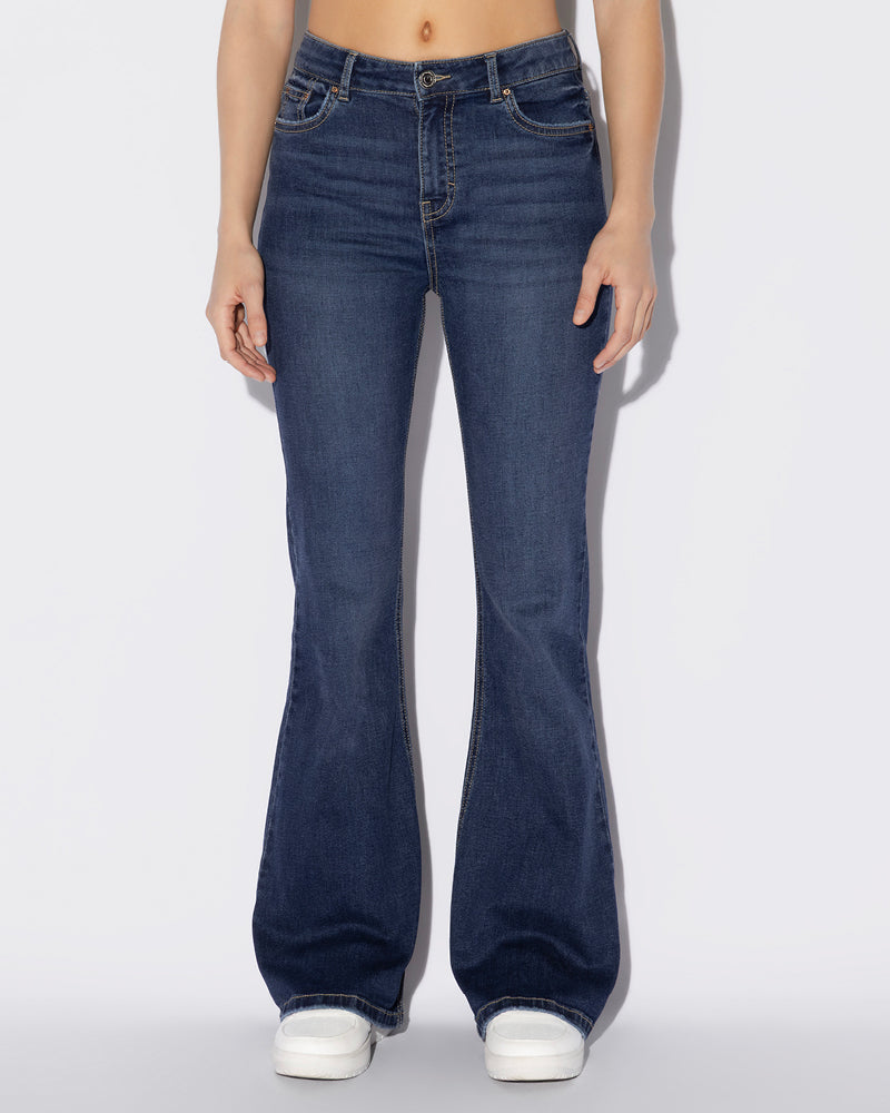 Women's Flare & Bootcut Jeans | Urban Planet