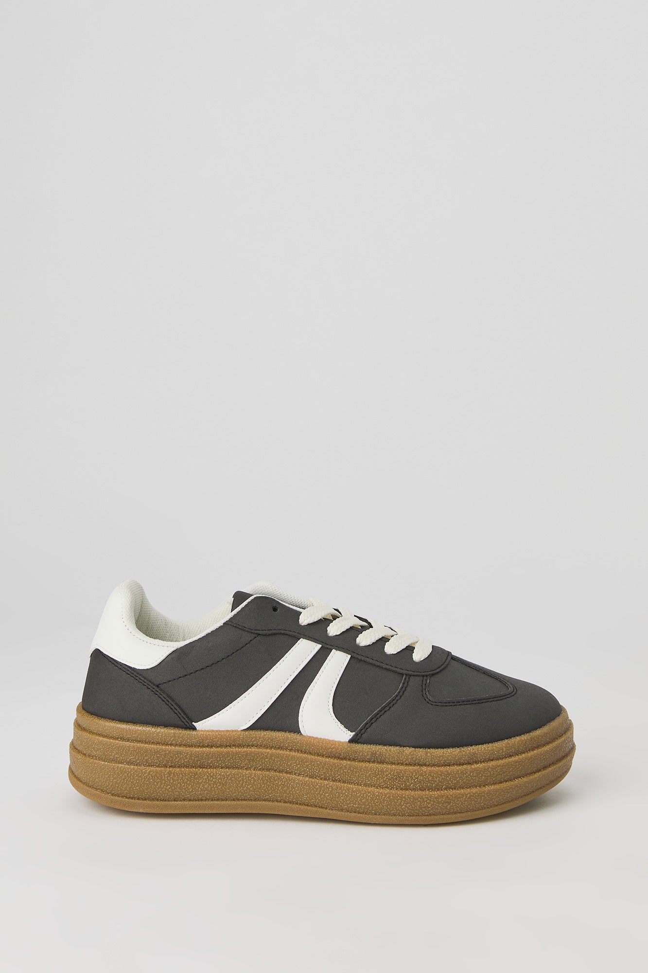 Platform Gum Sole Sneaker – Urban Planet